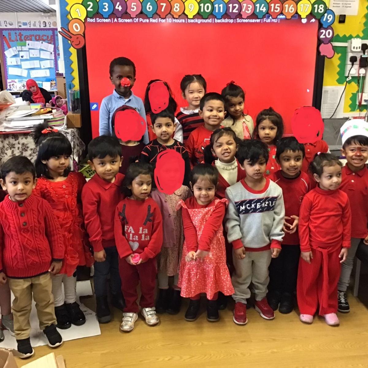 Blue Gate Fields Infant School - Red Nose day!